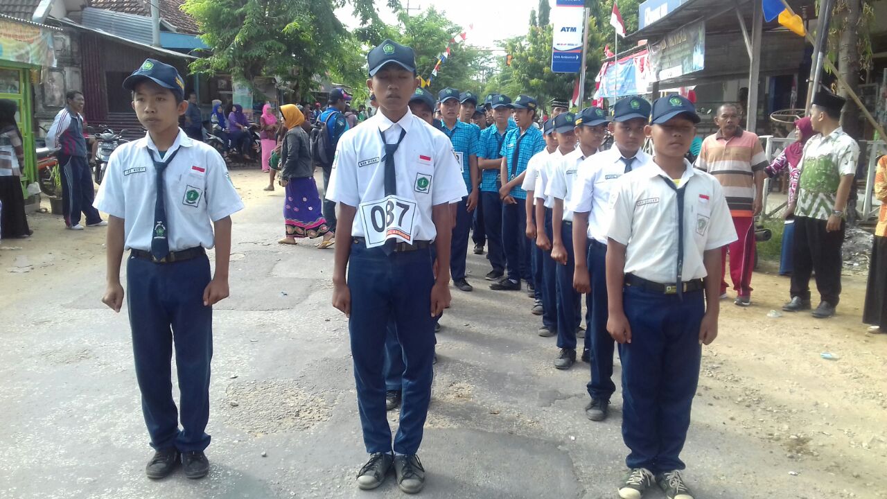 SMP ISLAM MABAUL ULUM: Lomba Gerak Jalan Siswa Siswi SMPI MAMBAUL ULUM SMP ISLAM MABAUL ULUM: Lomba Gerak Jalan Siswa Siswi SMPI MAMBAUL ULUM