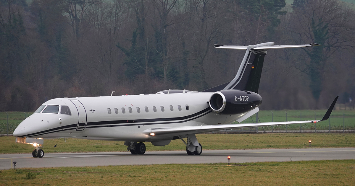 FEBE *** BernAirNews.ch ©: D-ATOP, Embraer EMB-135BJ Legacy 650, DEC18