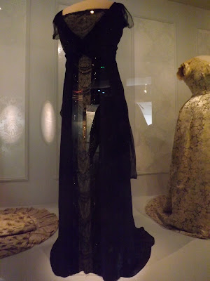 Confessions of a Seamstress: The Dresses of America's First Ladies