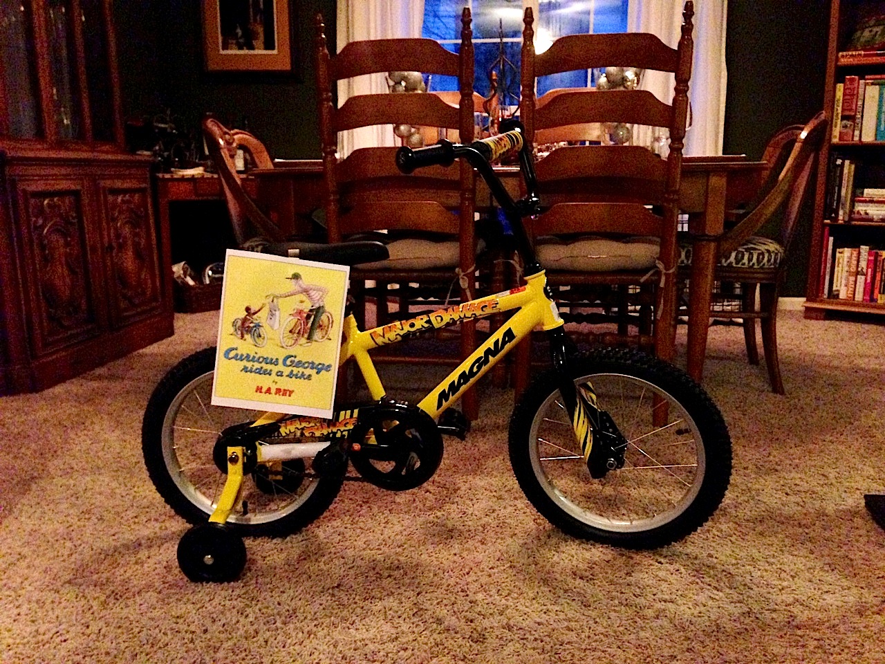 Curiously Strong – Everyday Champagne