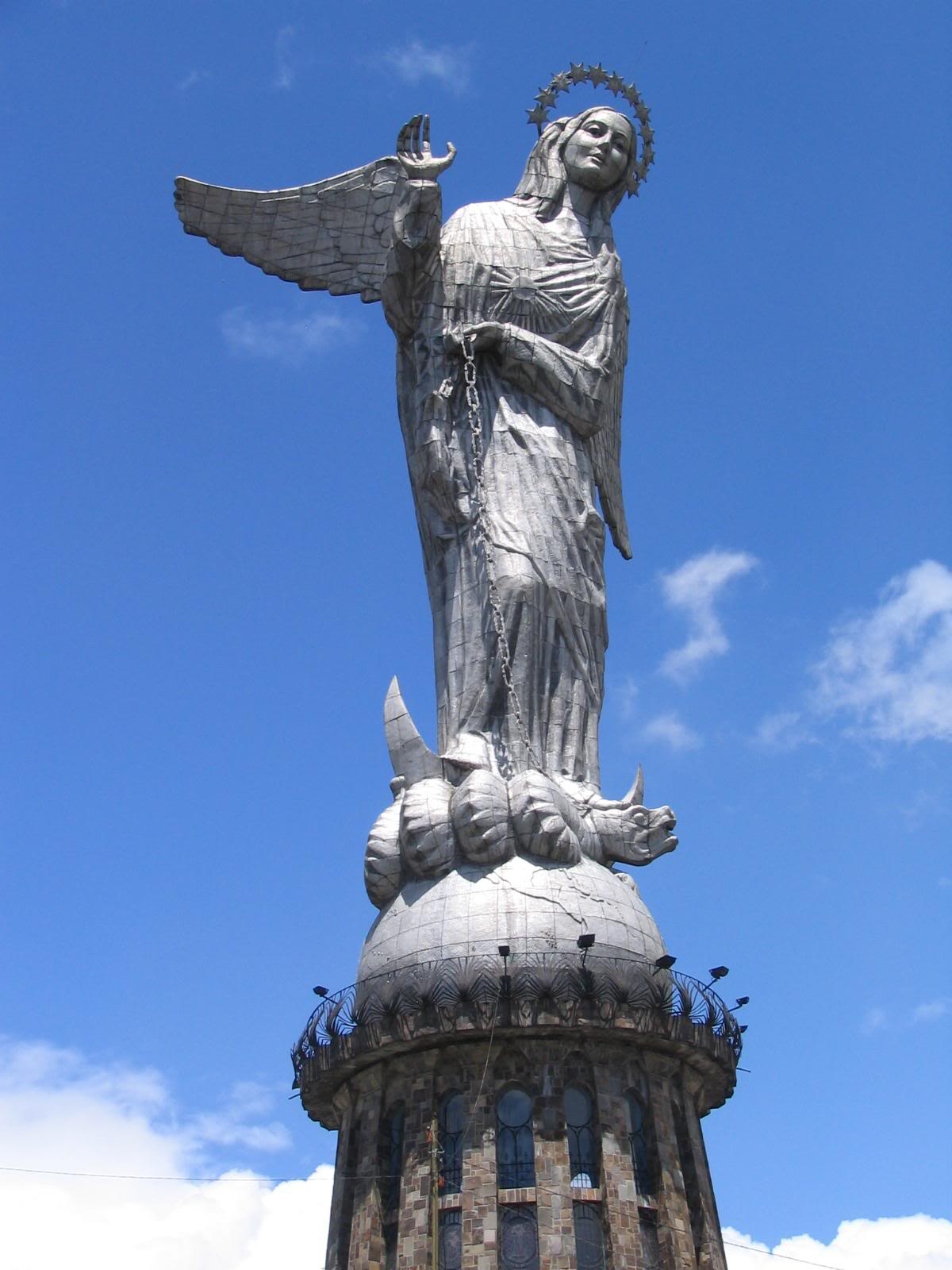 Favorite Top Thing to do in Quito : Virgen de El Panecillo