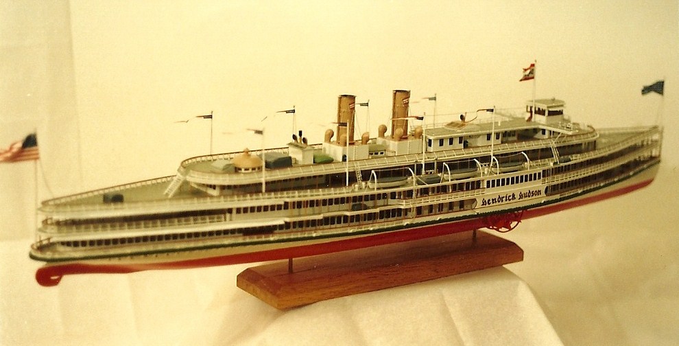 Hudson River Model Steamboats: Steamboat HENDRICK HUDSON -Model In ...