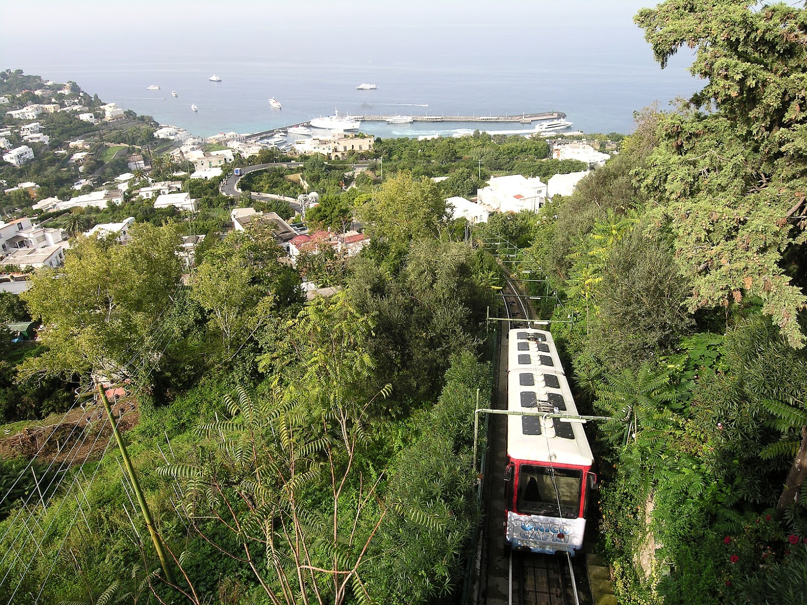 transpress nz: the funicular of Capri