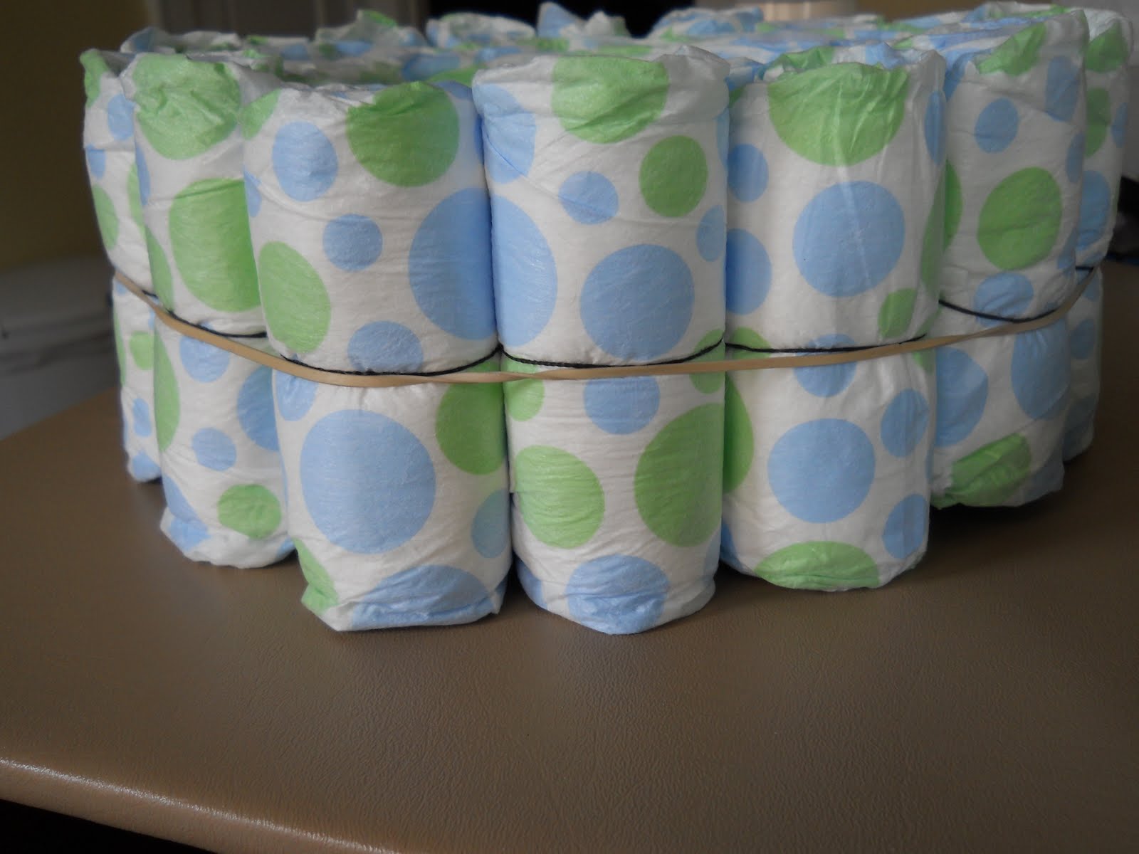 Becoming Mrs.Juju: DIY Diaper Cake