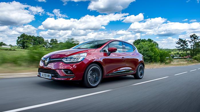 Review 2016 Renault Clio 1.2 TCE 120 Dynamique Nav First Drive | Blog ...