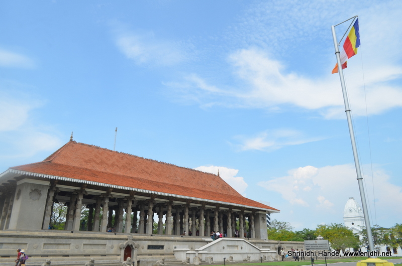 Independence Memorial Hall, Colombo, Srilanka - eNidhi India Travel Blog