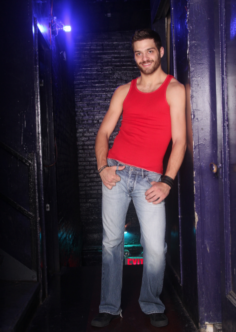 Men International : TOMMY DEFENDI