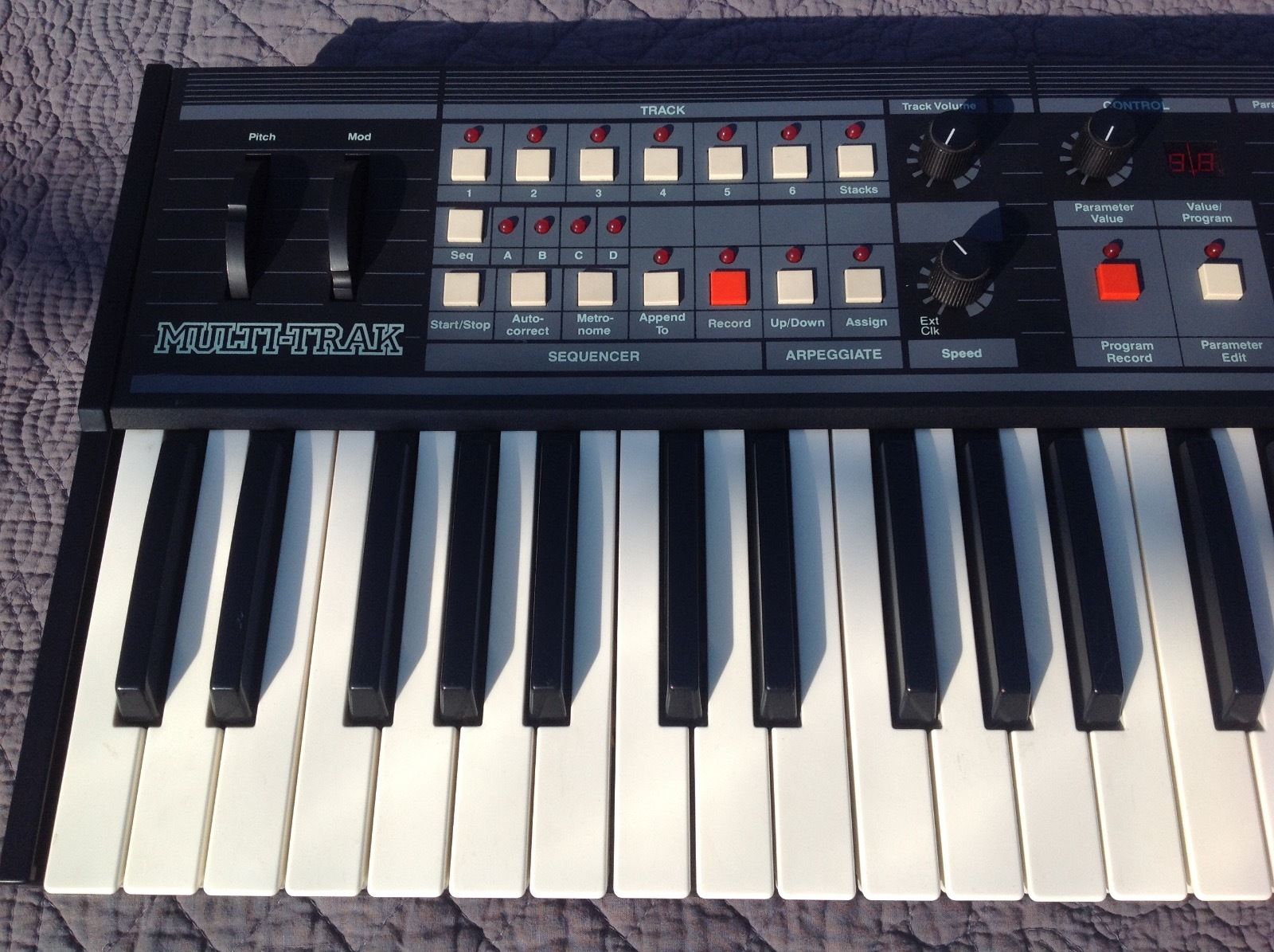 MATRIXSYNTH: Sequential Circuits Multitrak 6 Voice Polyphonic Analogue Synth SN 00778