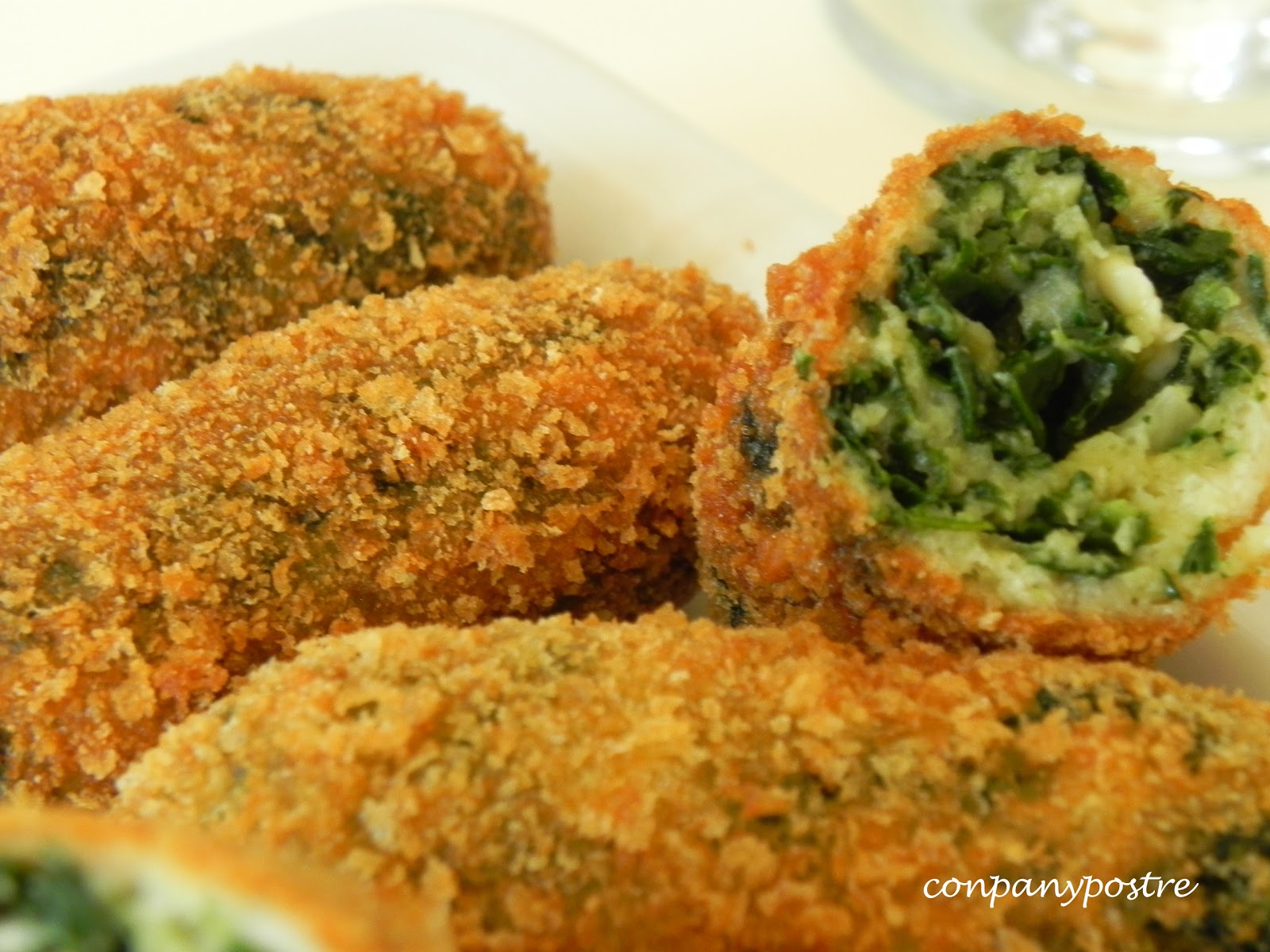 Con pan y postre: Croquetas de espinacas / Kroketes spanaki