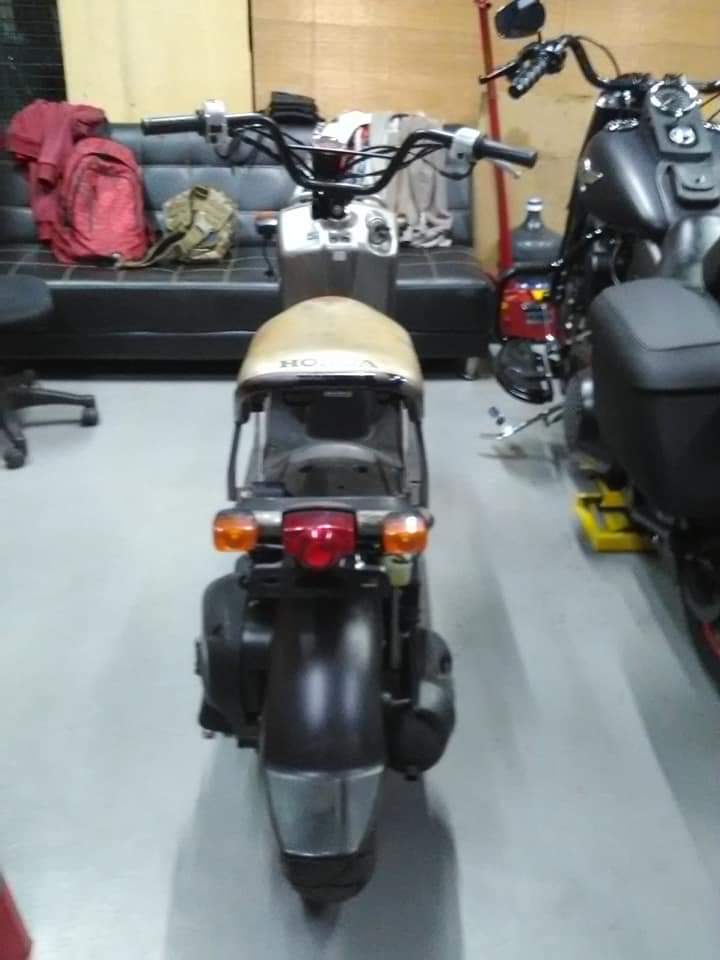 Dijual Honda Ruckus 50cc 4 tak original NP.. - LAPAK MOBIL DAN MOTOR BEKAS