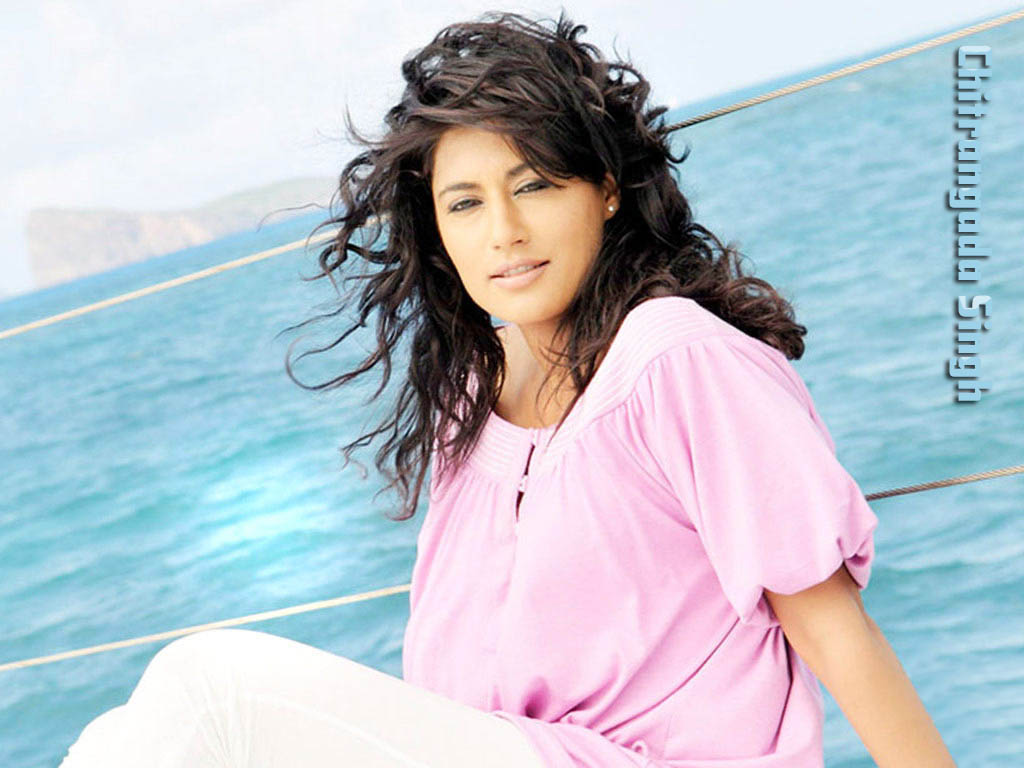 Chitrangada Singh - Lots Pics