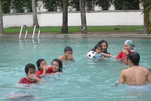 airikamalek: Percutian di Lanjut Beach Resort, Rompin