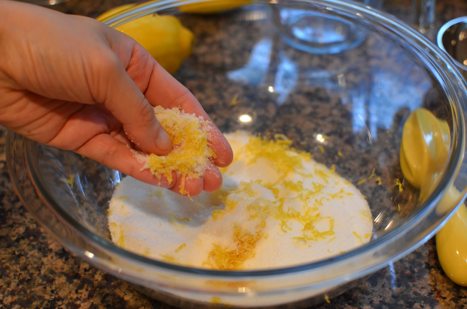 Playing with Flour: My first lemon bars