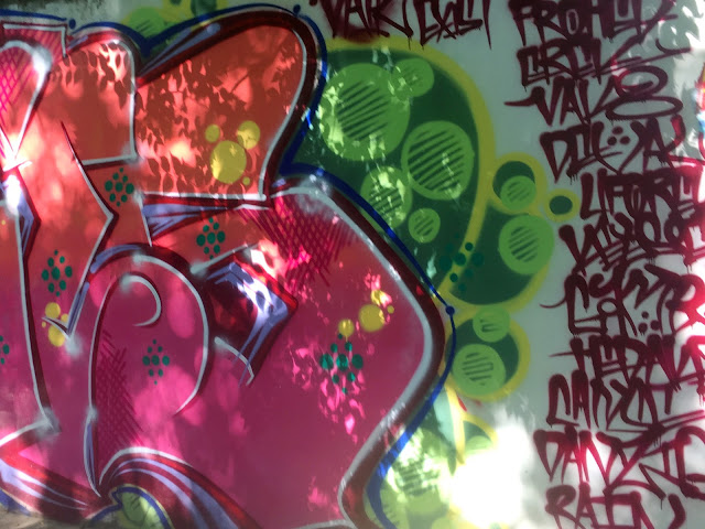 Golden Skies: Graffiti Inspiration