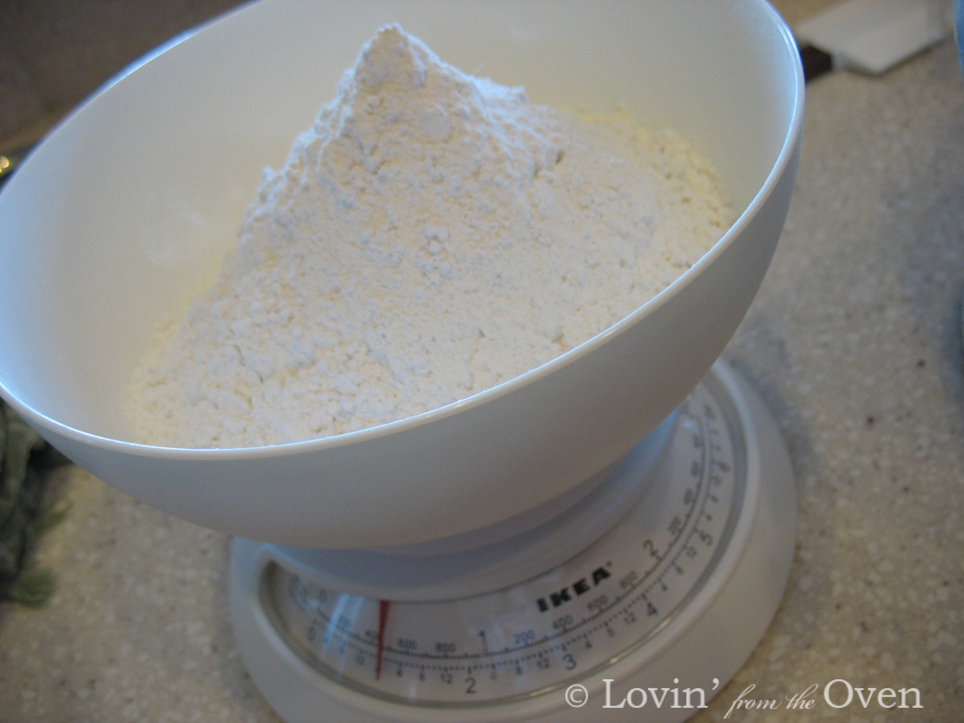Frieda Loves Bread: 4 Reasons to Have a Kitchen Scale & A Winner!