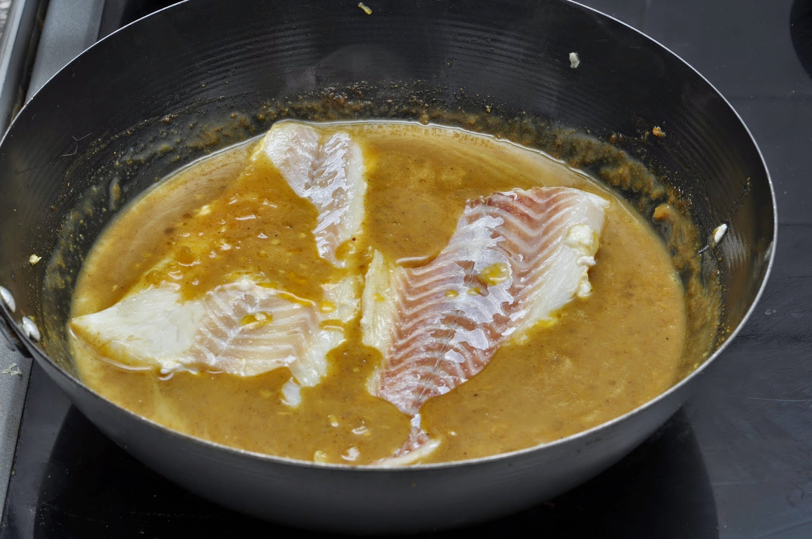 Simple Food: Chinese Style Spicy Cod Fillets on Beansprouts