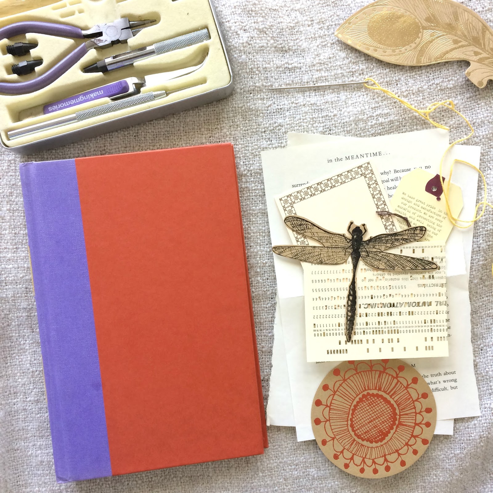 Get Messy Art Journal: Basic Bookbinding Class - Art & Desire