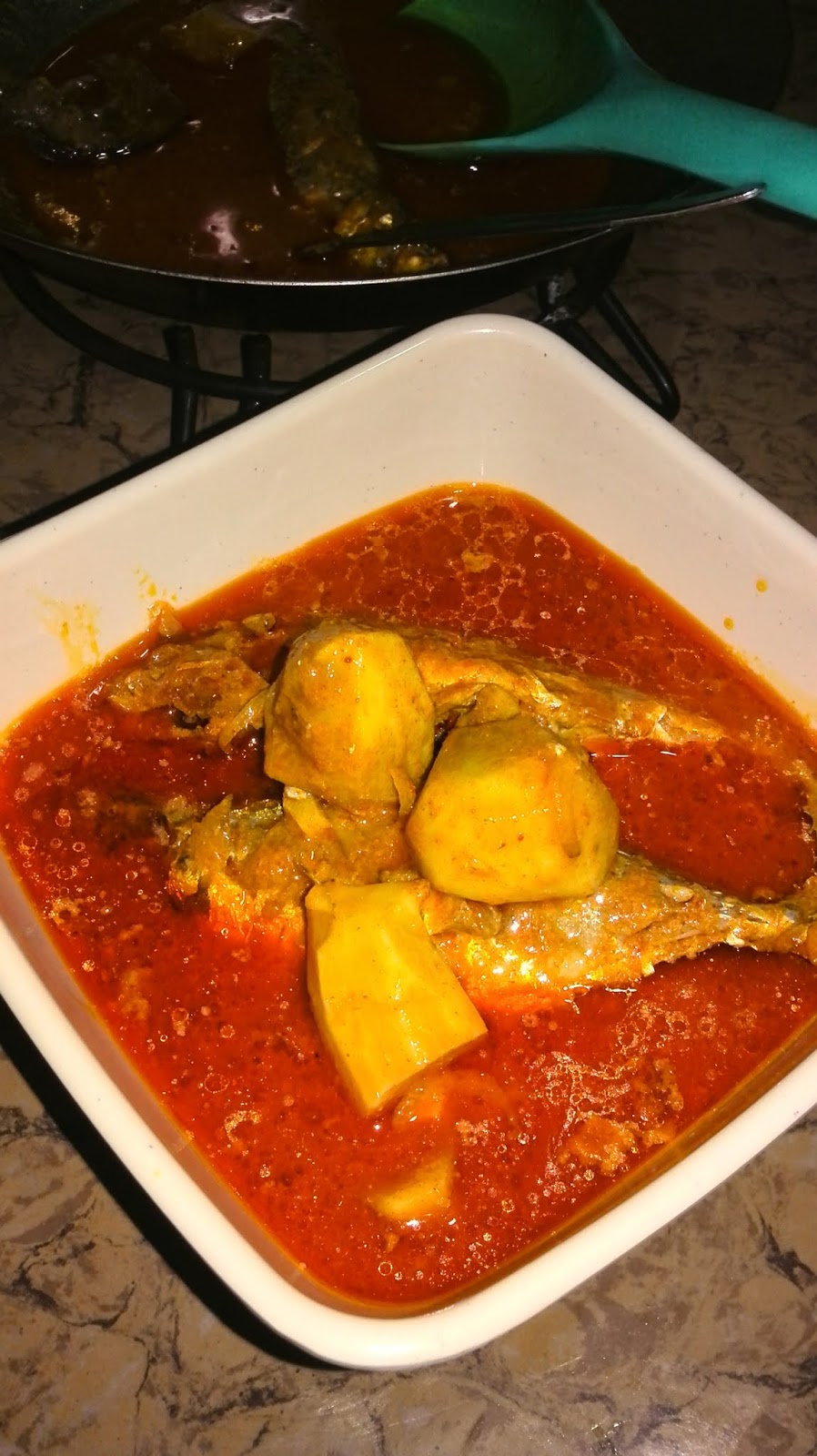 namakucella: KARI IKAN LENGAT + UBI KEMILI