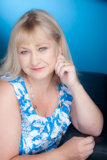 Val Pearson's Instagram, Twitter & Facebook on IDCrawl