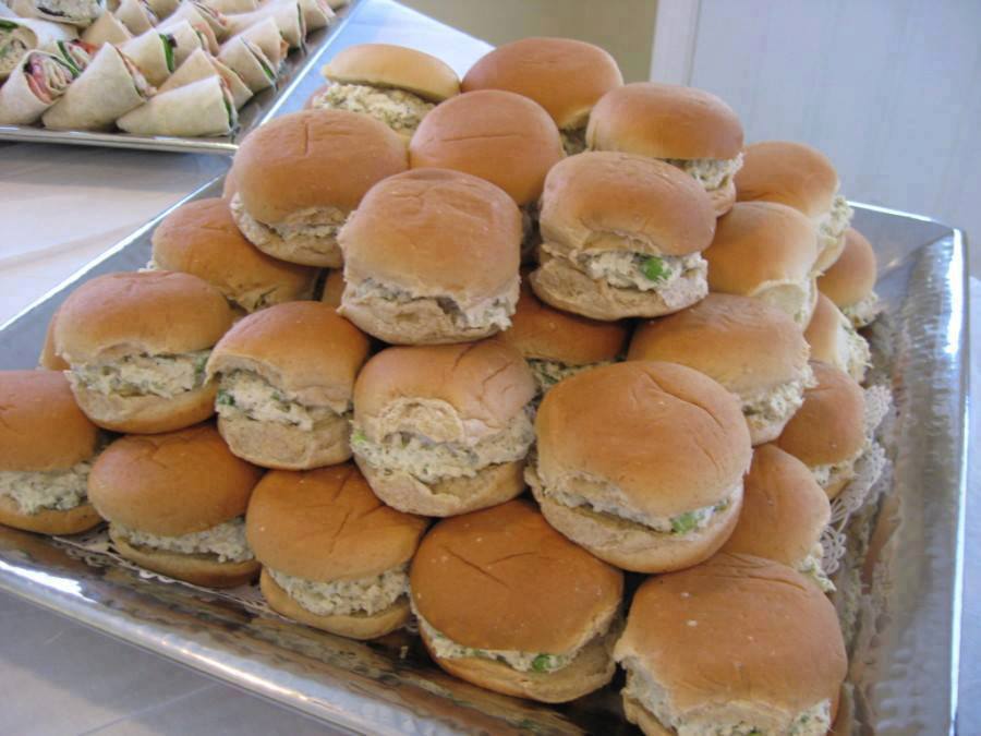 Enjoy & have a nice meal !!!: MINI CHICKEN SALAD SANDWICHES