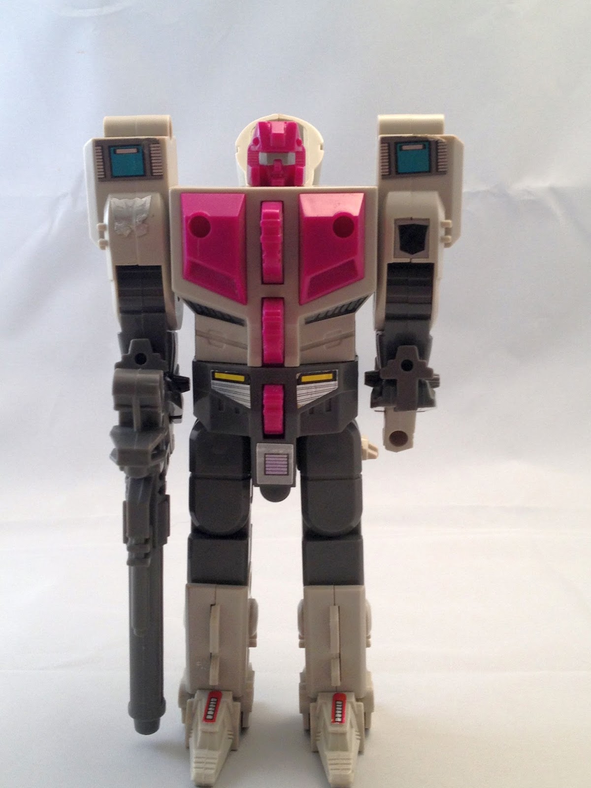 Optimal Omega's Transformers: Hun-Grr! Wait, Hun-Gur? No, it's Hun-Gurrr!