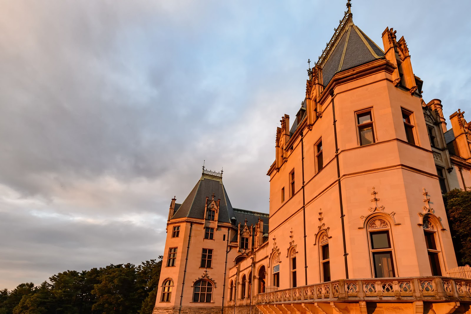 Bubba's Garage: Photos from Biltmore - Chihuly at Night