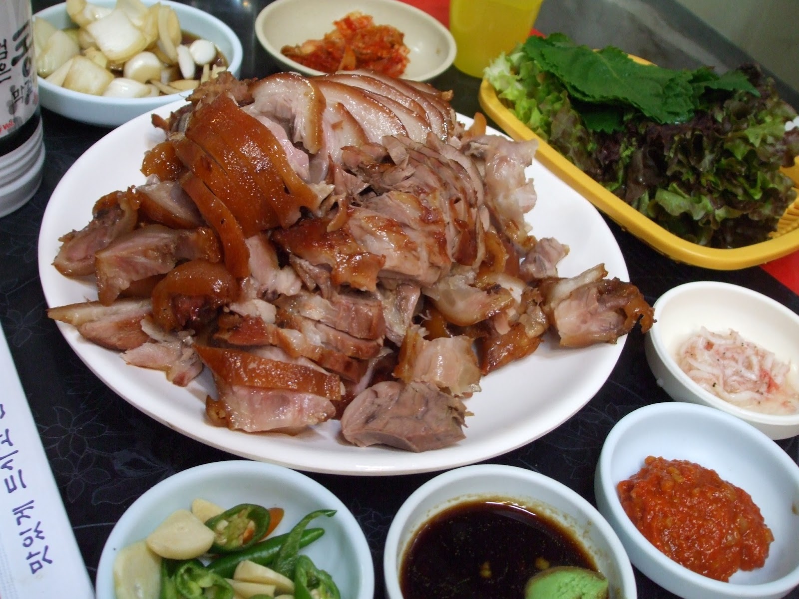 ROKin' Daegu Restaurants: Pig Feet (Jokbal)