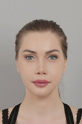 ID Hospital Korea: Living cartoon, Pixee Fox and her before and after ...