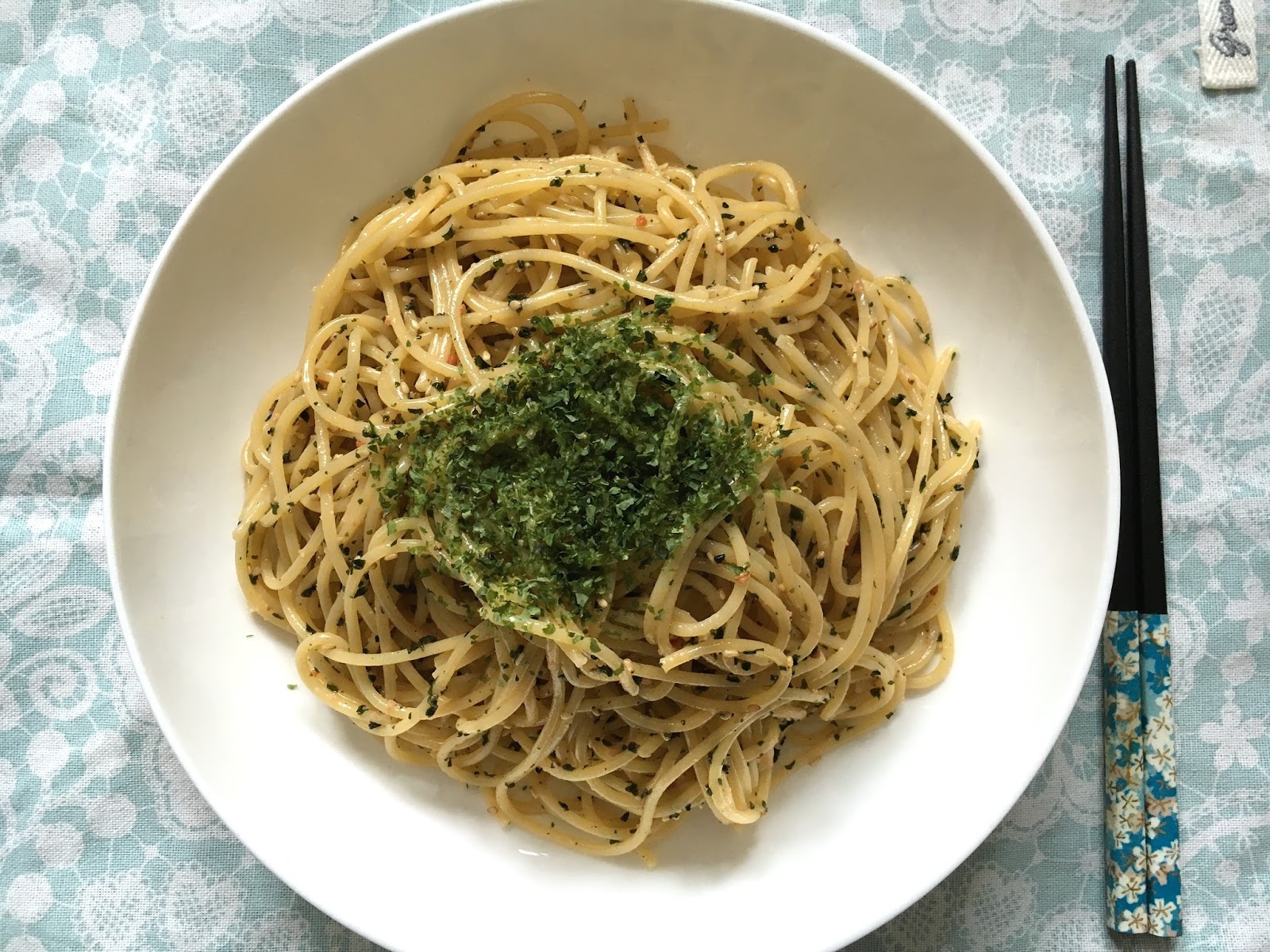 Japanese Furikake Spaghetti + Fun Pasta Shapes / LUCY LOVES TO EAT