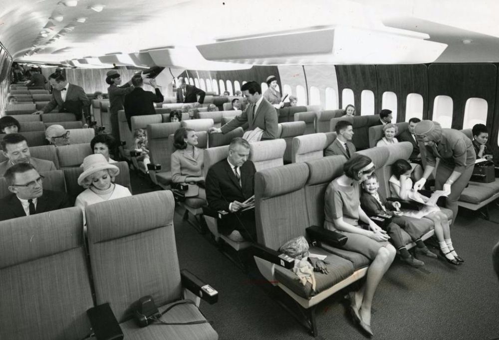 Wide Seats and Plenty of Legroom: These Old Pan Am Photos Show How Much ...