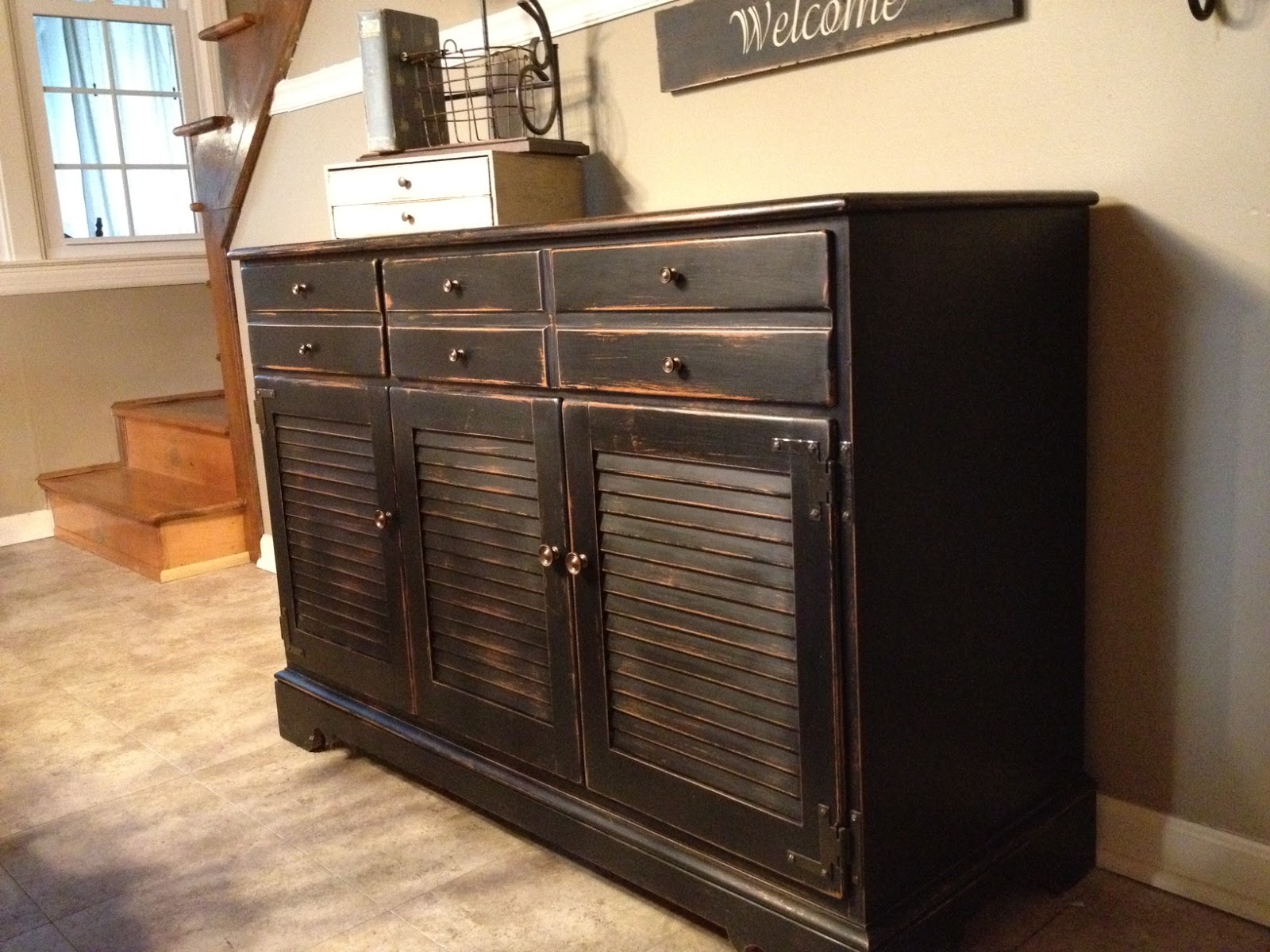 The Alligator Box : August Projects