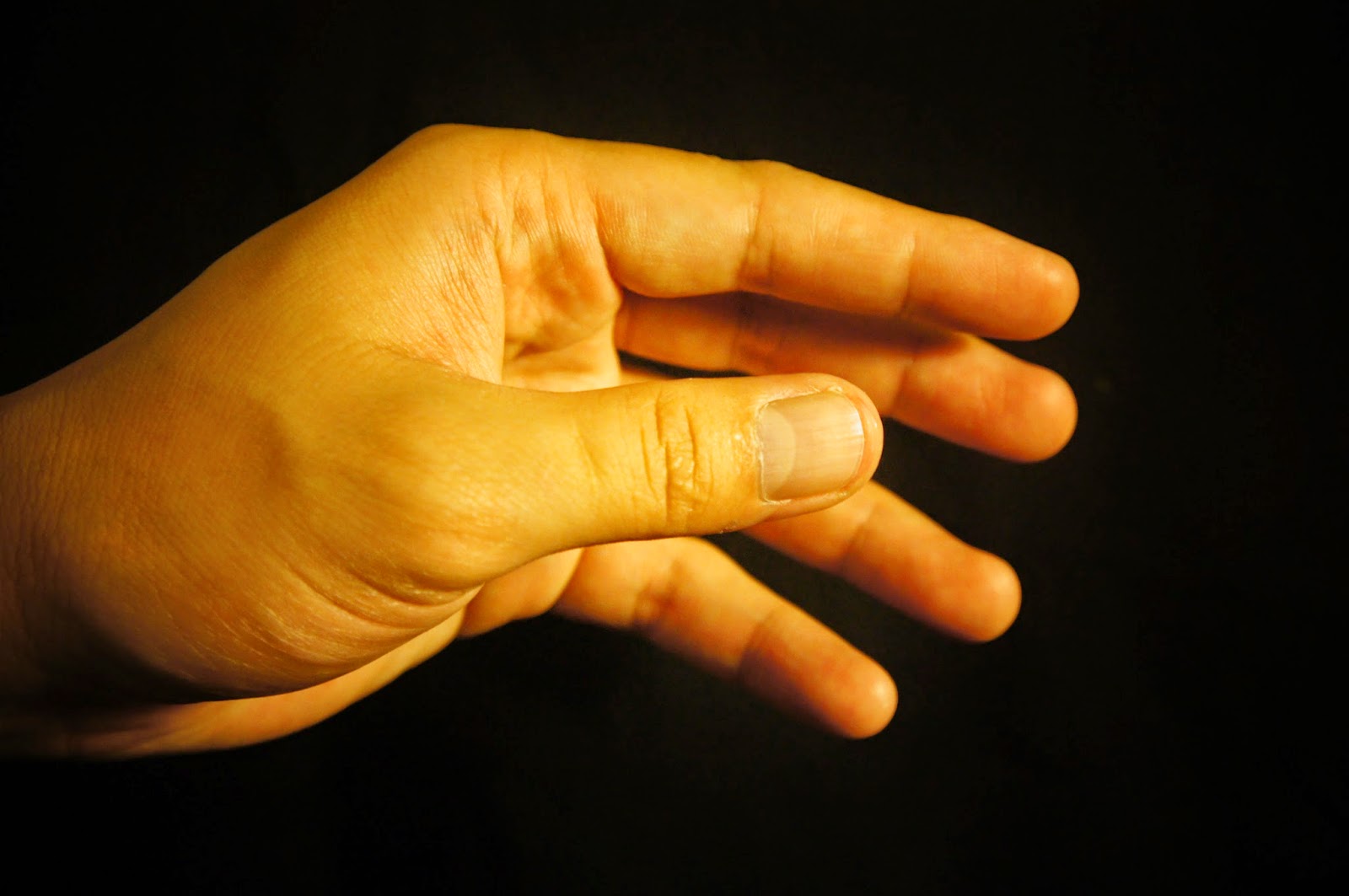 45 fingers copyright free pictures for students