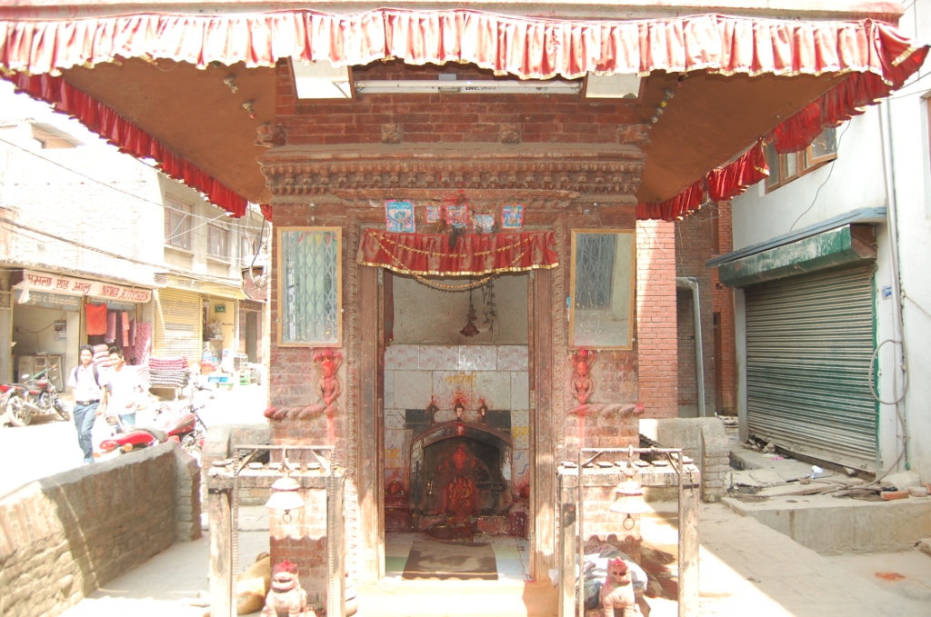 Useful Information, Links & Photo collections: Temples of Madhyapur-16 ...