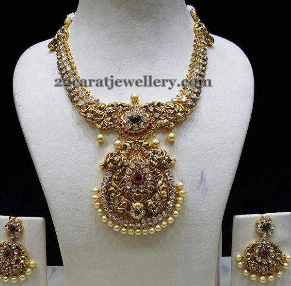 Nakshi work Peacock Necklace - Jewellery Designs