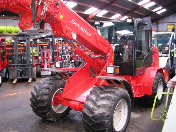 Incarcator Telescopic Articulat Schaffer 31600 Euro