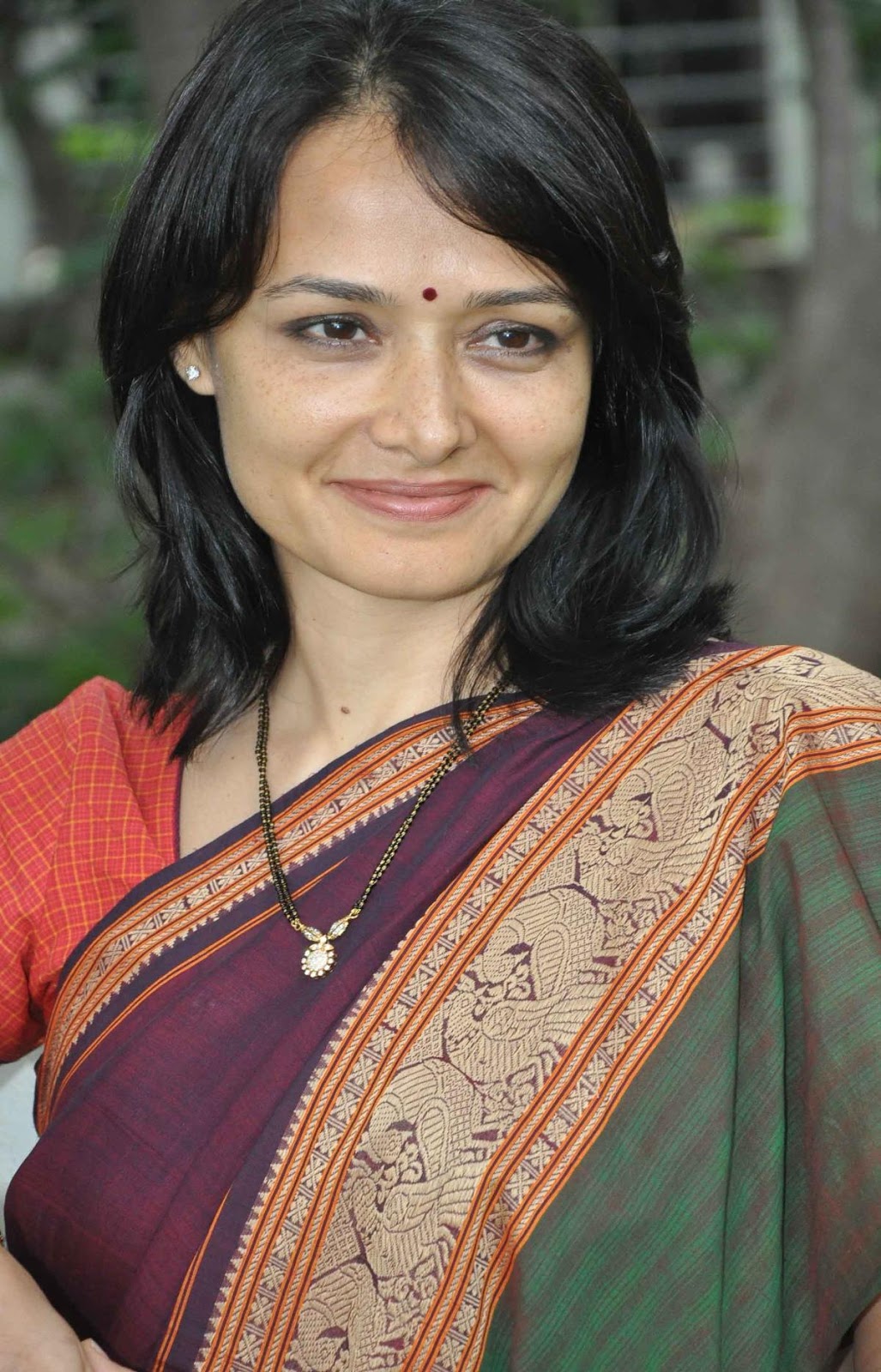Amala Akkineni HD Photos - CAP
