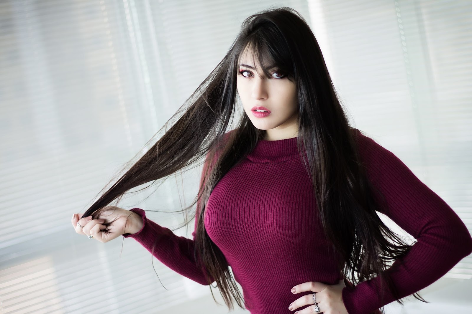 Calvin's Canadian Cave of Coolness: Danielle Vedovelli Just Because