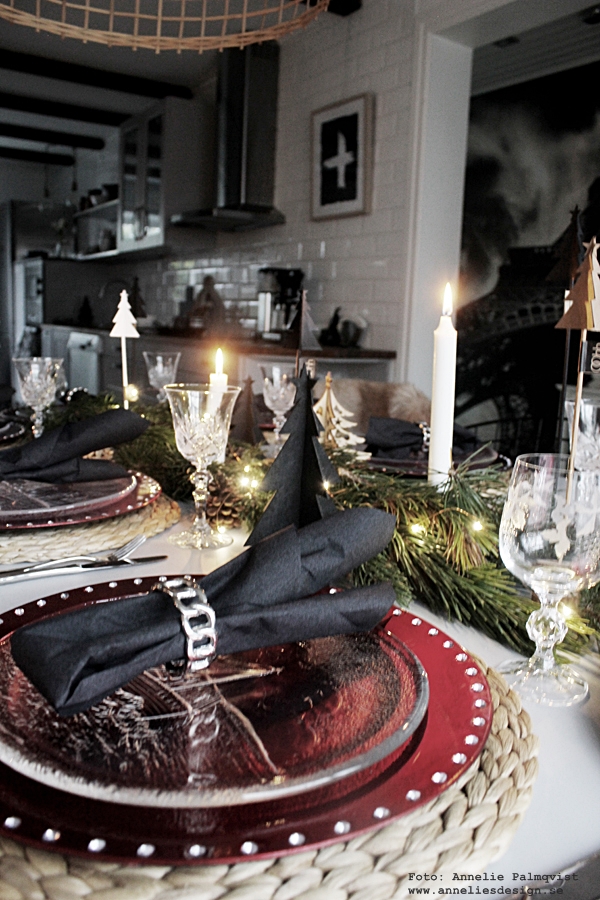 svart, vitt & rött: Juldukning 2015