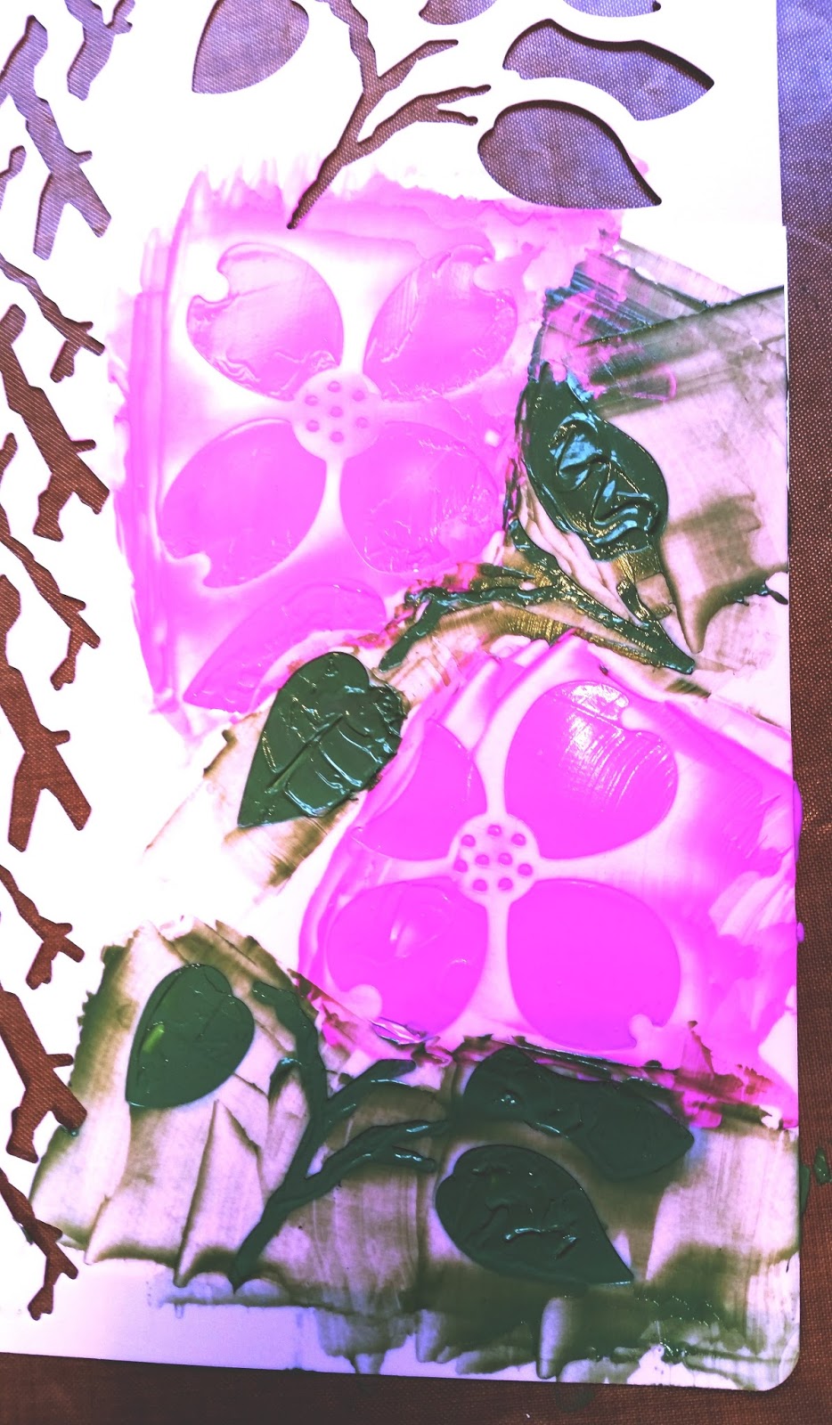 Kim Lawson Art: Molding Paste Magic