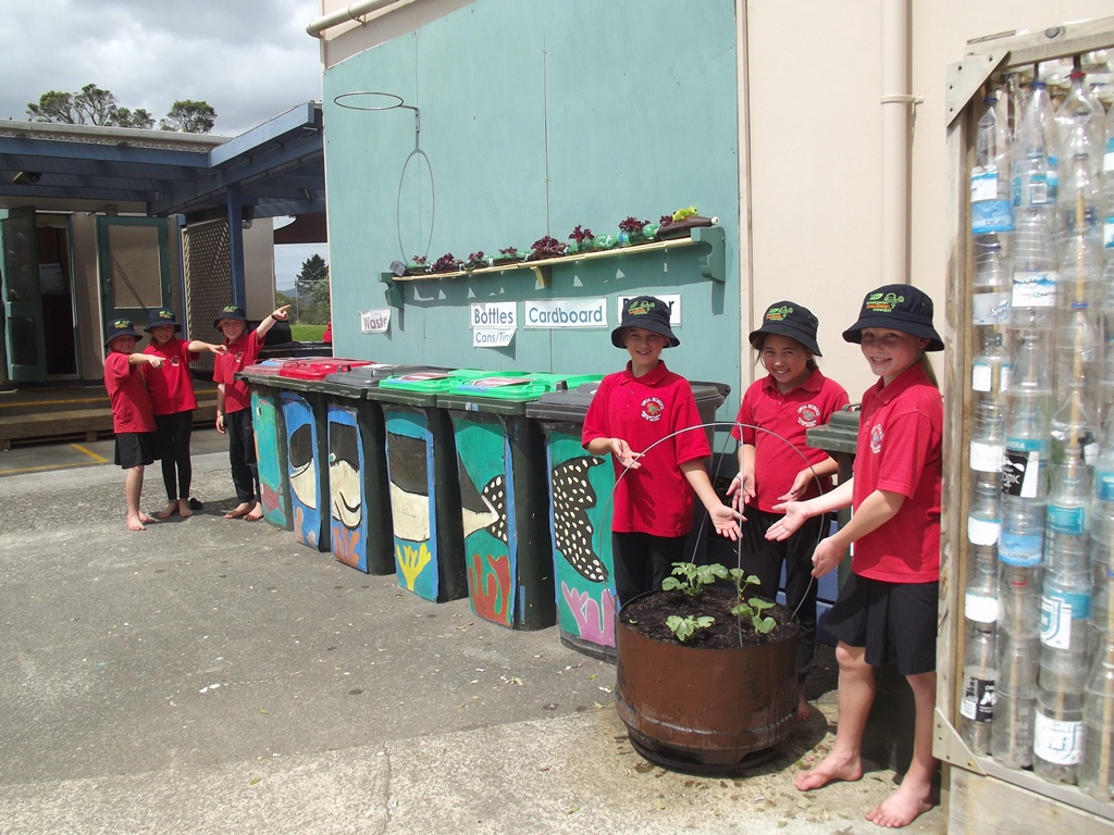 OPUA SCHOOL TUI GARDEN CHALLENGE 2012