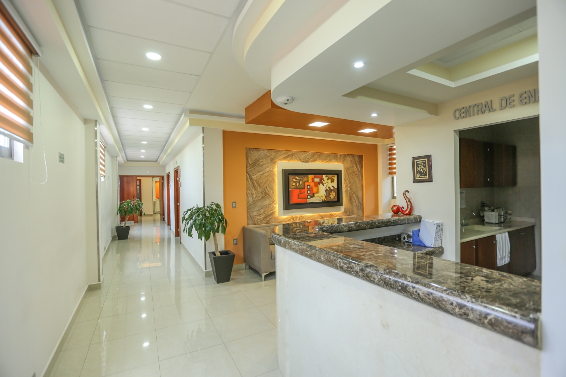 NUESTRAS INSTALACIONES - clinicamiranda