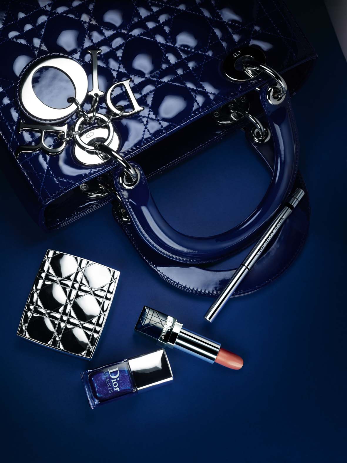Fashion & Beauty Now: Blue Tie, el espectacular look otoñal de Dior