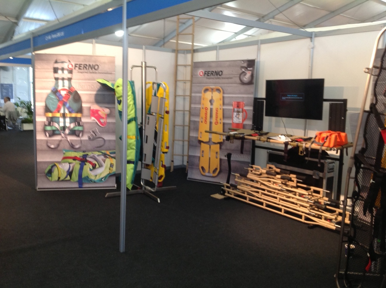 FERNO BLOG: Here we are the DVD Military Exhibition