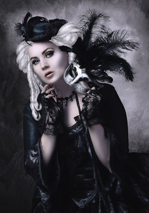 Alternative Fahion: Gothic Appearance--Many People’s Pursuit