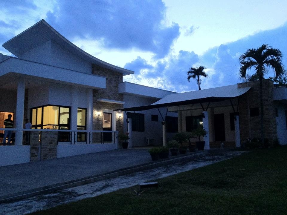 Davao Home Provider: FOR SALE: Brand New House and Lot at Insular ...