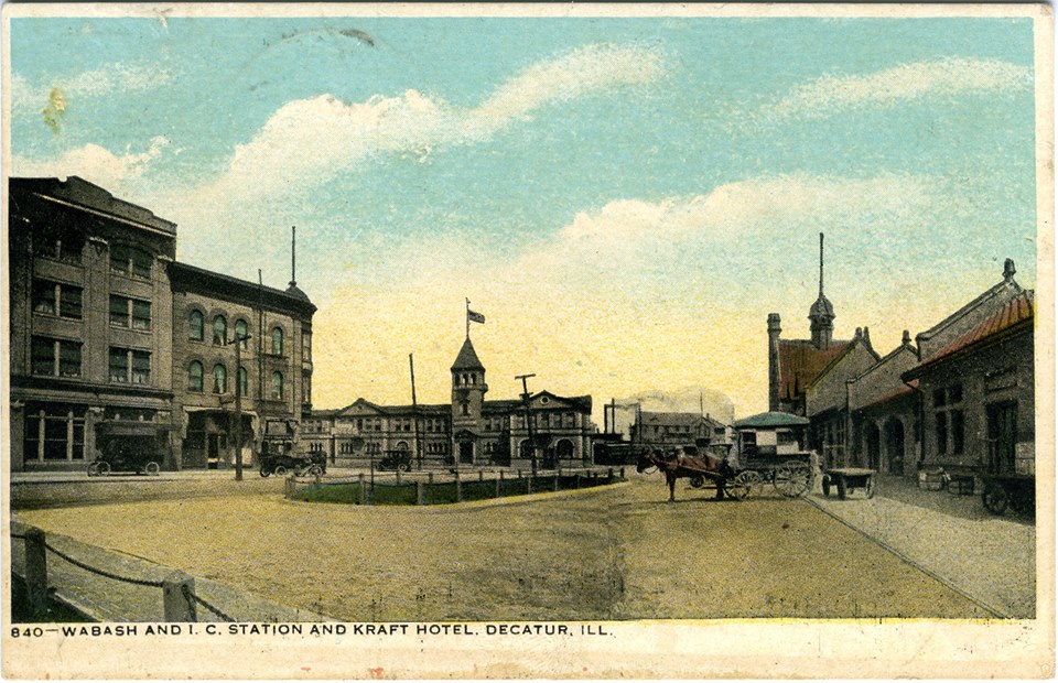 Towns and Nature: Decatur, IL: IC's Depot