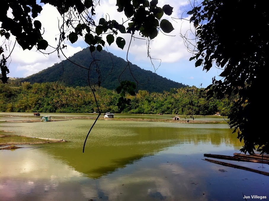 Smart Backpacker: Seven Lakes in San Pablo City, Laguna