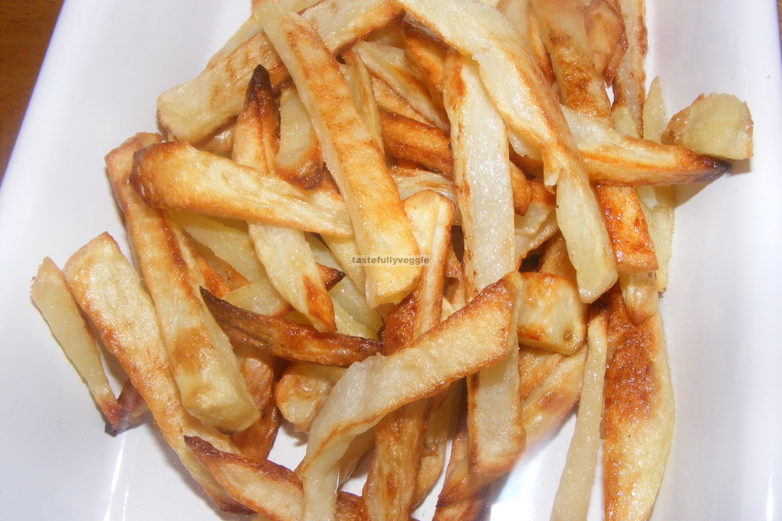 Tastefully Veggie ...: Low Fat Potato Fries
