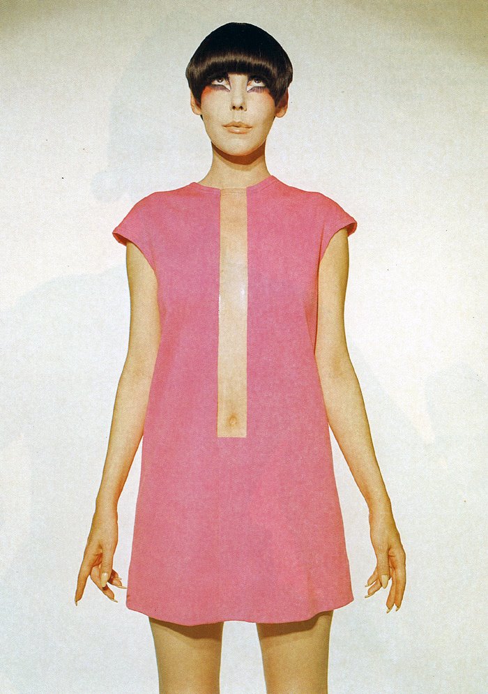 30 Stunning Color Photographs of the "Queen of Mod" Peggy Moffitt in ...