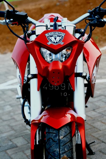 Honda Tiger Revo Modif Ala Street Fighter Merah | Modifikasi Honda ...